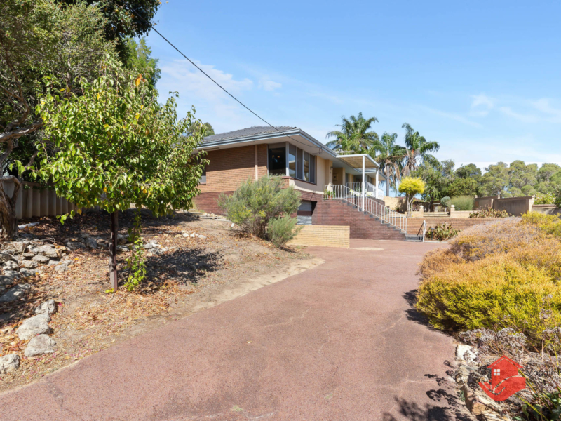 8 Harrison Road, Mount Richon WA 6112 | Maggie Burke Real Estate