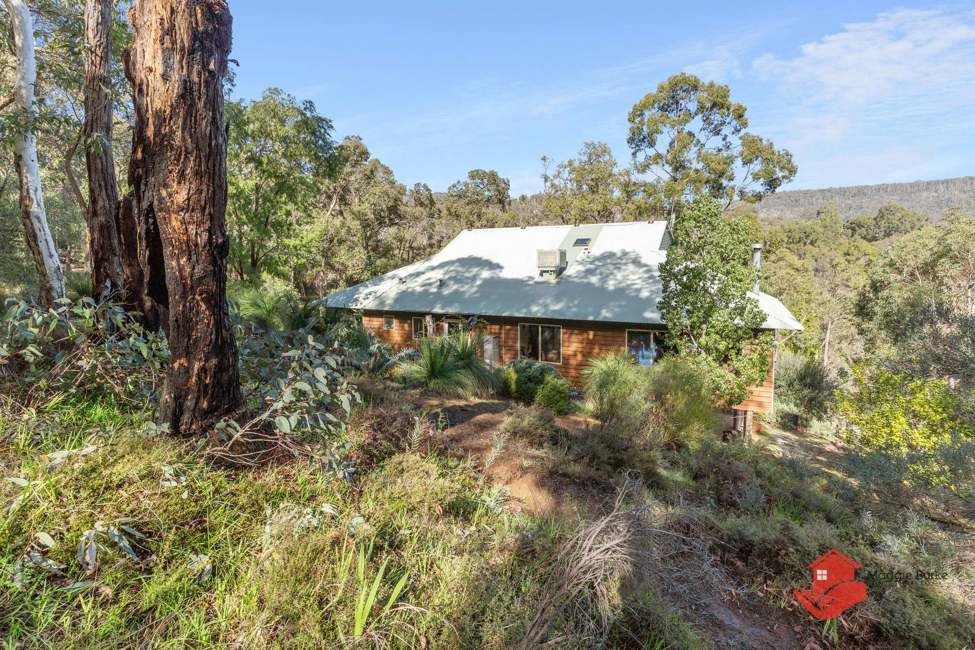 34 Soldiers Road, Roleystone WA 6111 | Maggie Burke Real Estate