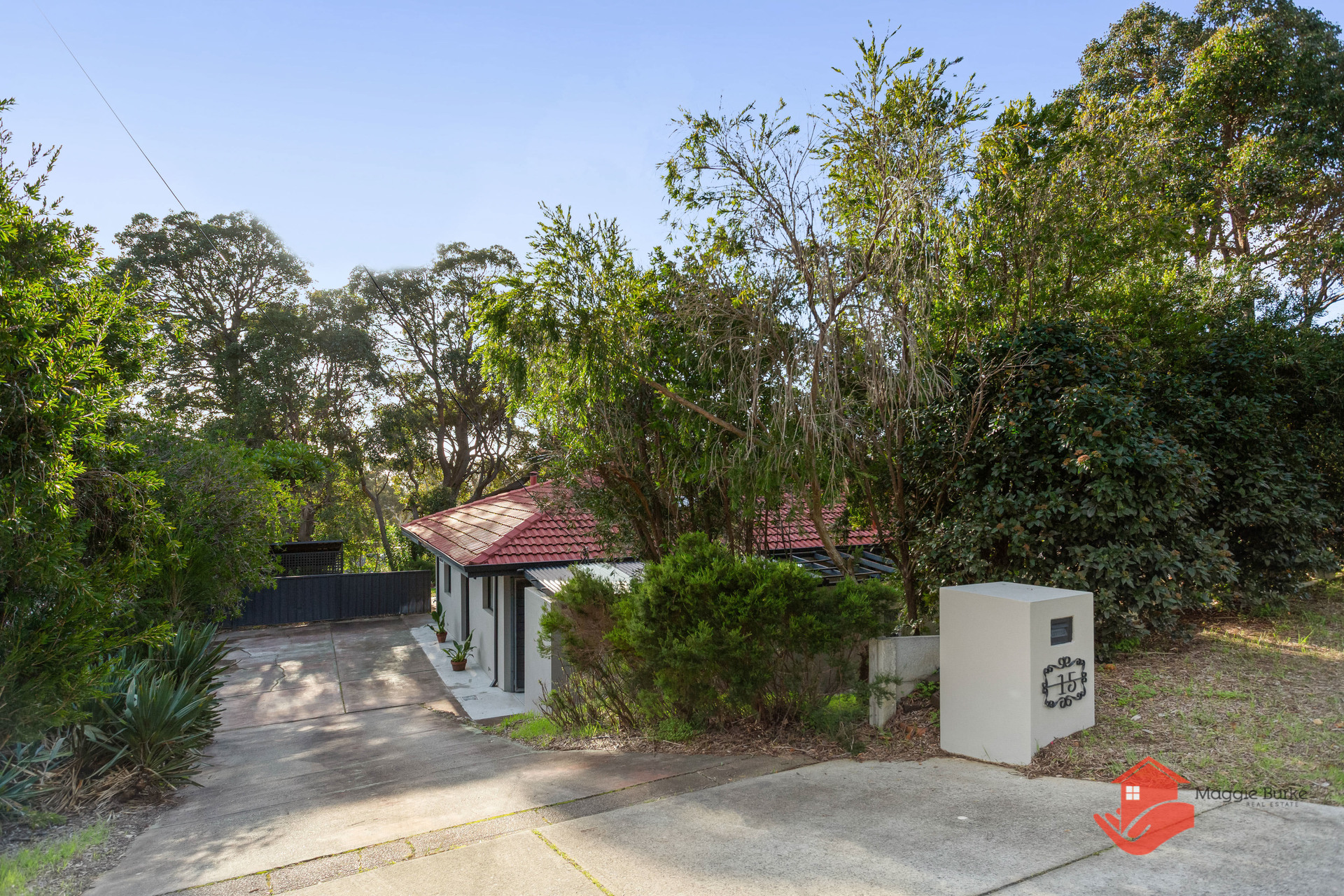 15 Harrison Road, Mount Richon WA 6112 | Maggie Burke Real Estate